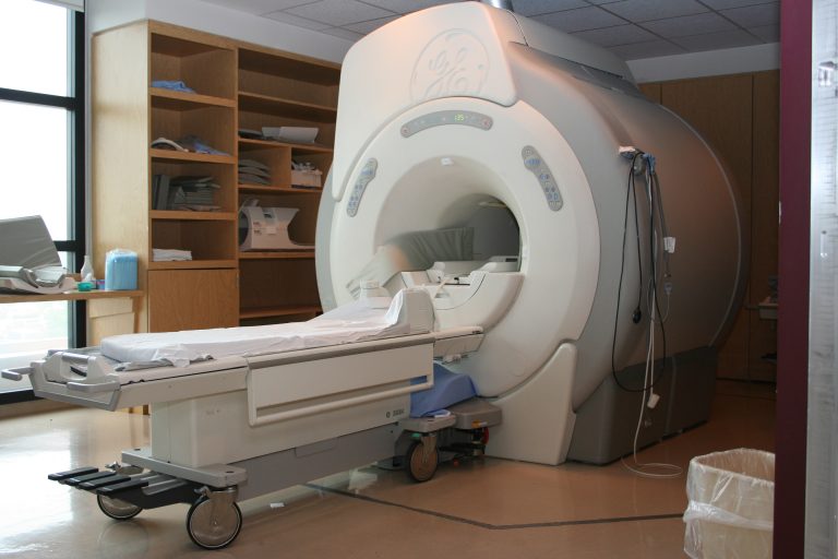 MRI (Magnetic Resonance Imaging) - Horizon Health Network